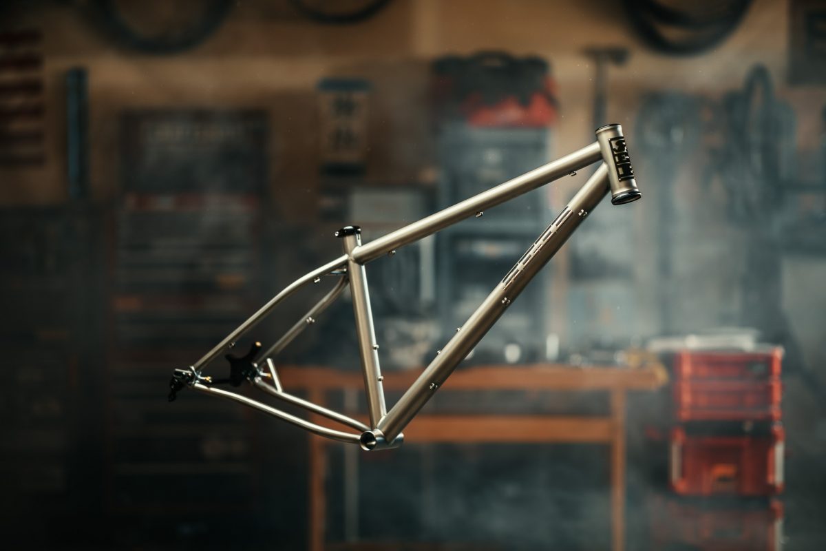 Review: REEB Ti Donkadonk Fat B – Spoke Twist